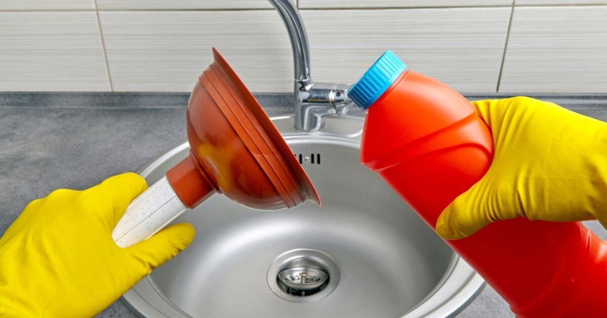 DIY vs. Professional Drain Cleaning in Houston Homes